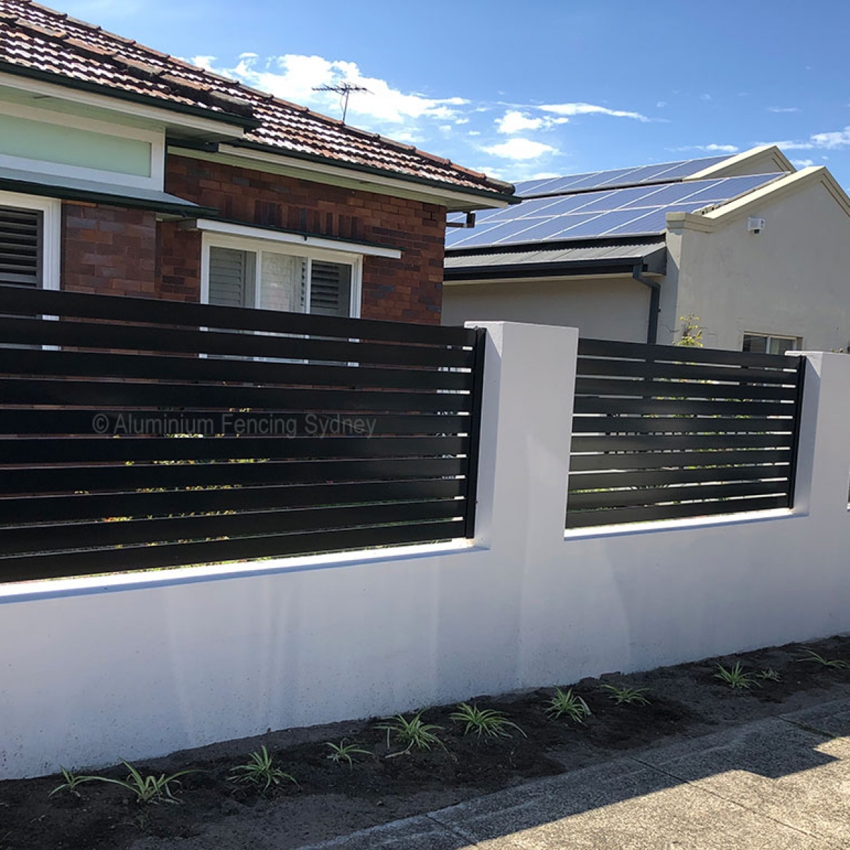 Custom horizontal slat fences | Aluminium Fencing Sydney